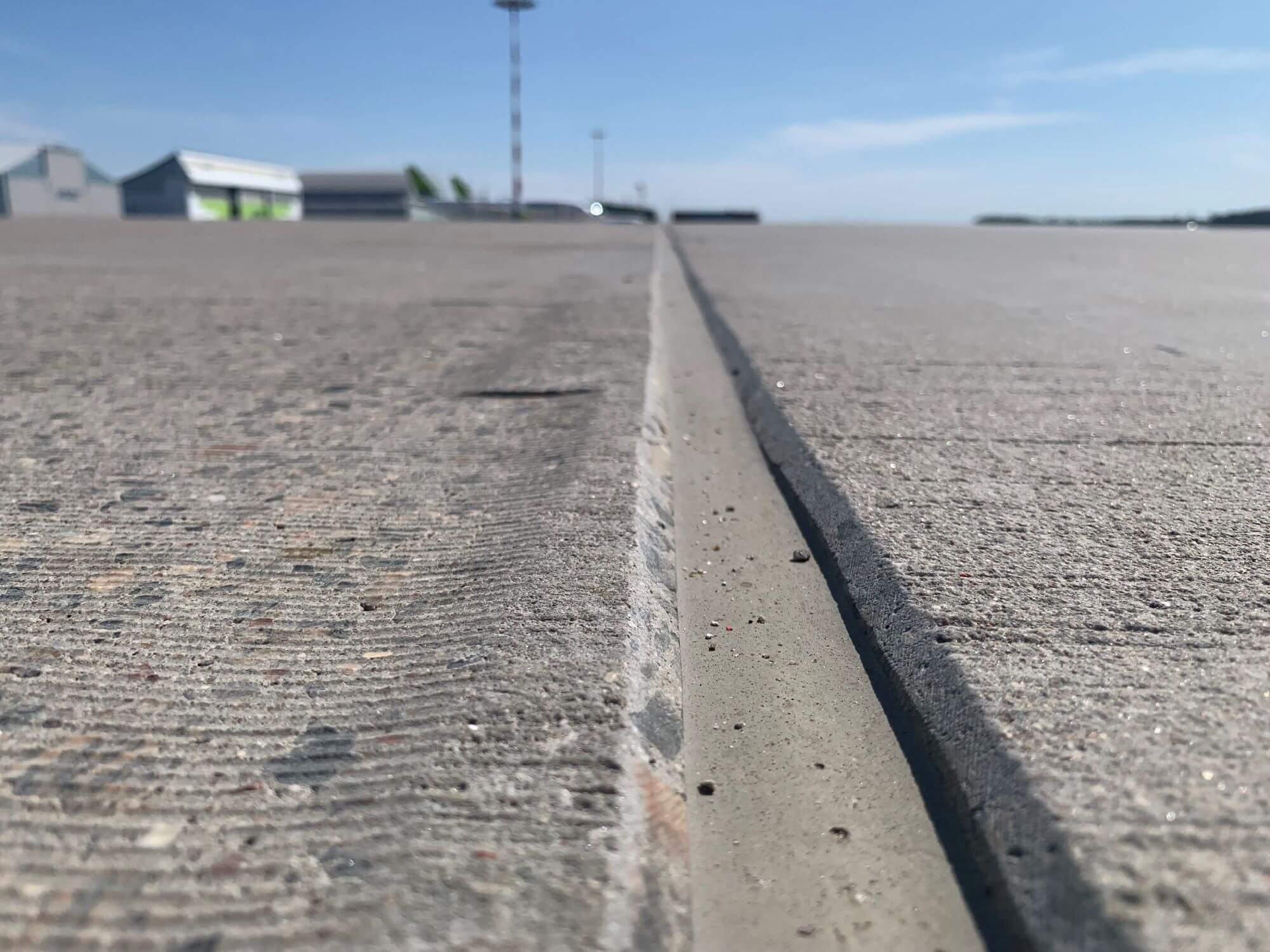 SABA - Increasing FOD prevention by using the right joint sealants