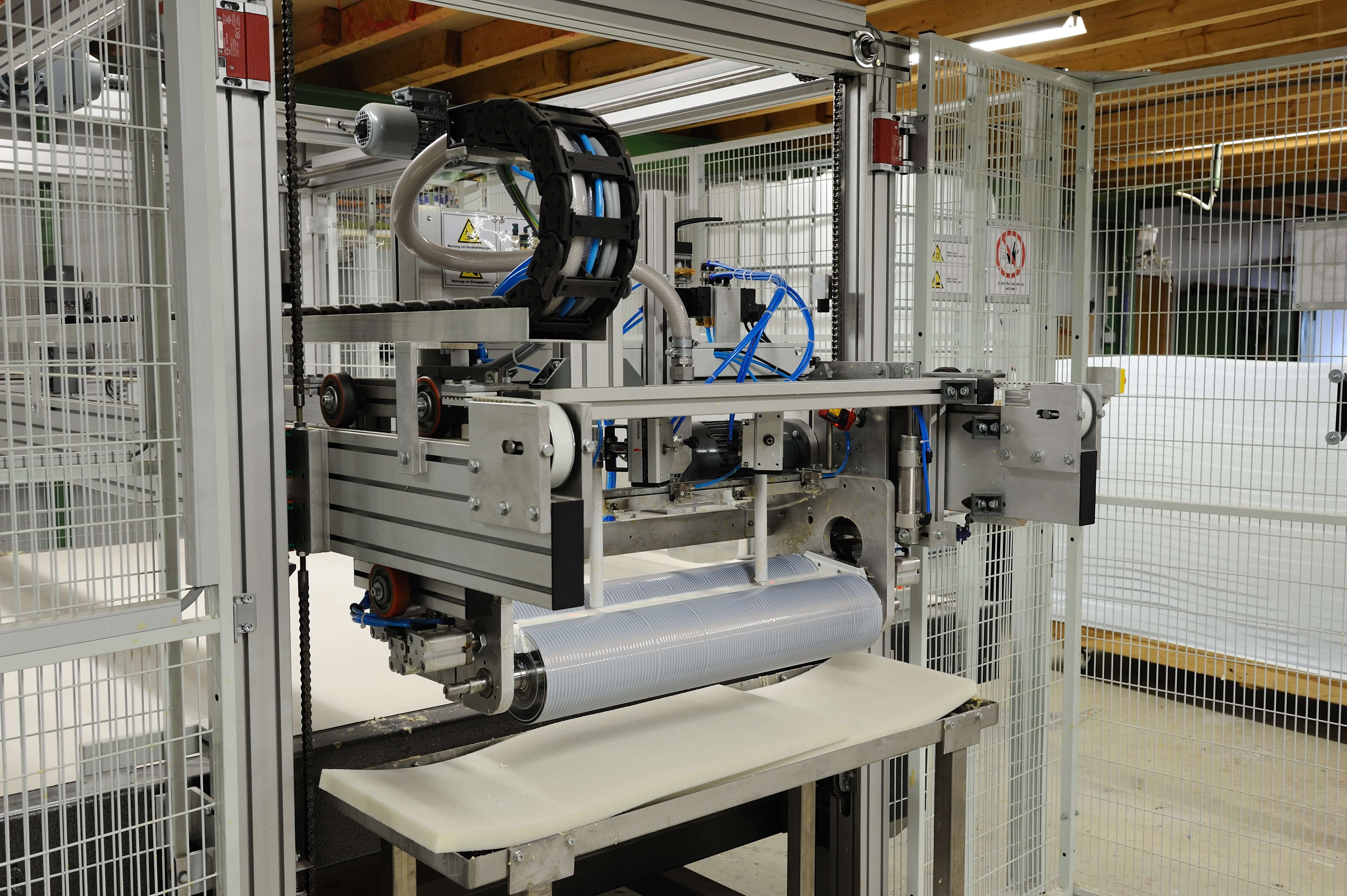 SABA - Which equipment is needed to apply SABA adhesives?